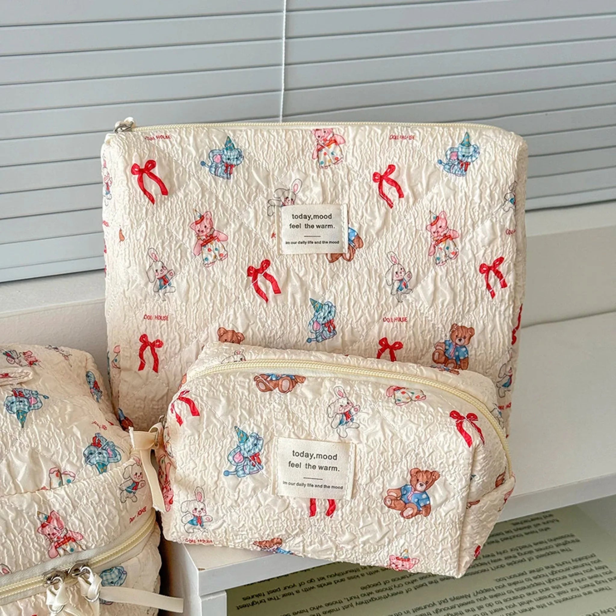 Packkubset med tecknade djur – Rolig förvaring av kläder, toalettartik ...